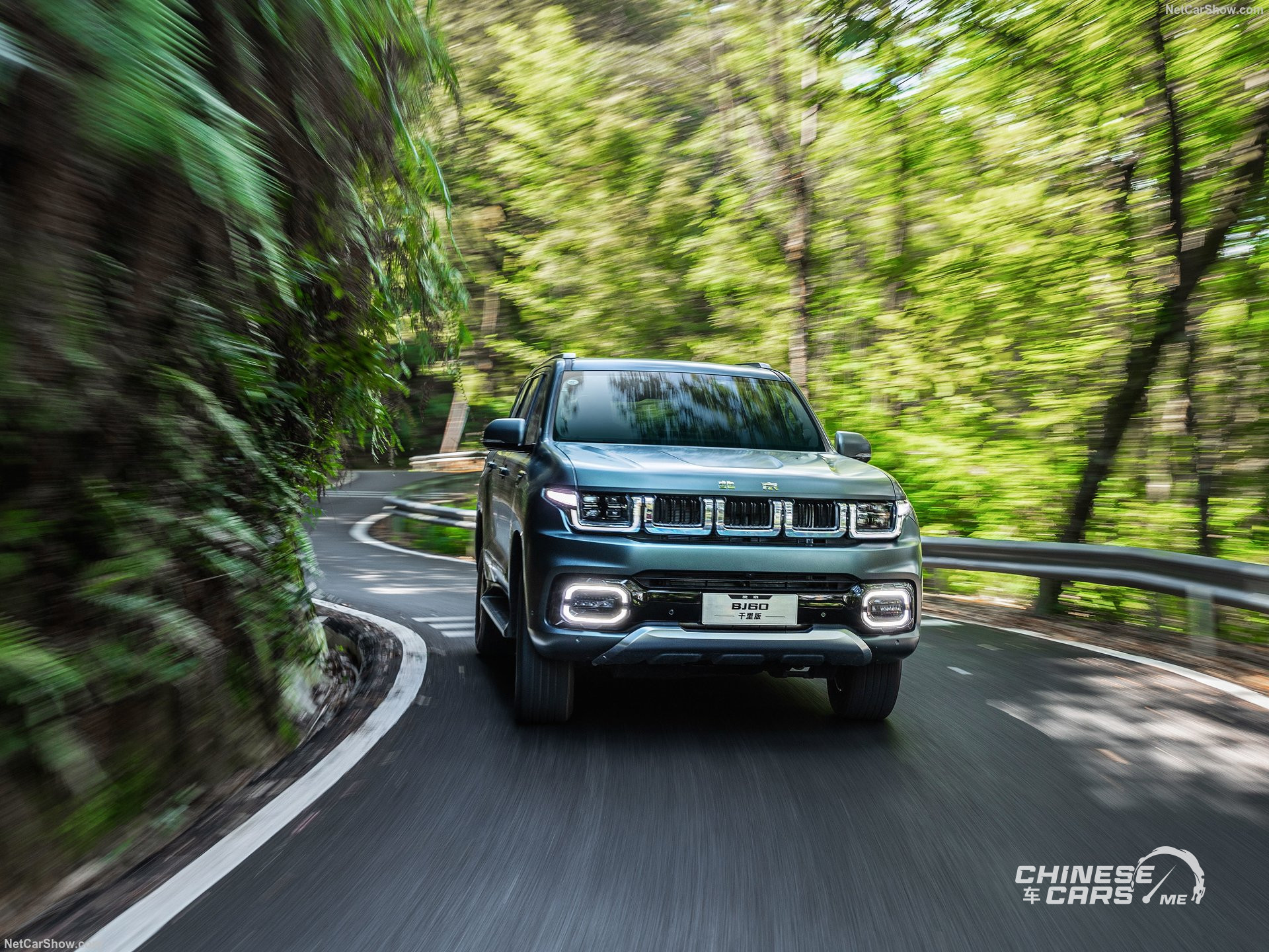 مقارنة شاملة بين بايك BJ60 2025 الجديدة كليًا بالسعودية وتانك 500 موديل 2025 – شبكة السيارات الصينية